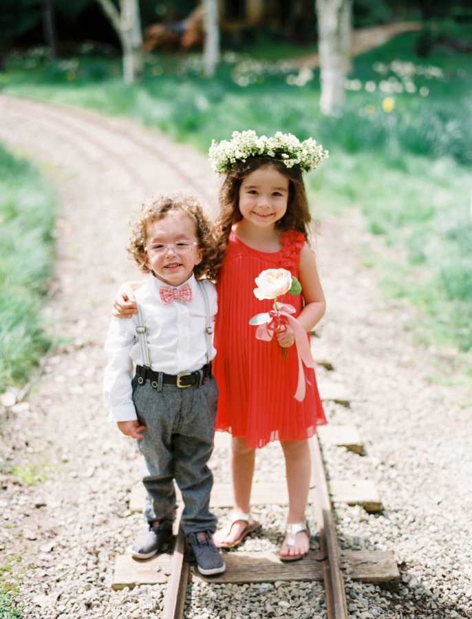 Keeping the Kids Busy: & The Funnest Wedding Ever – Meg's Modern Weddings